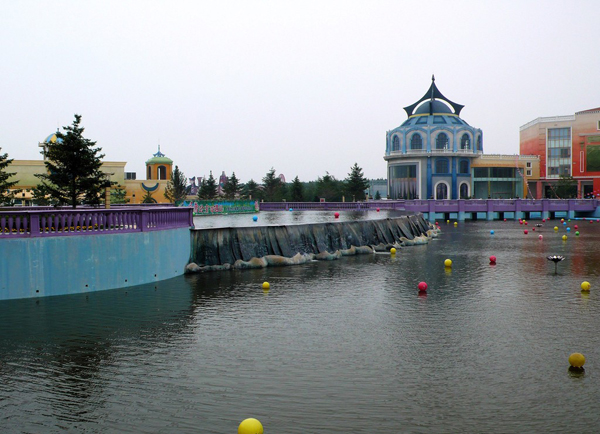 Photo, Image & Picture of Changchun Film Studio Lake