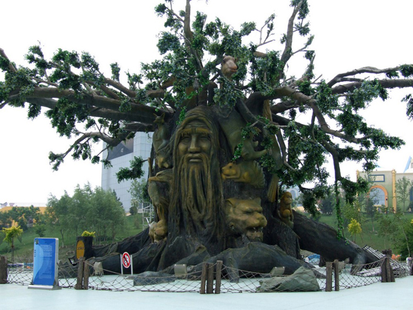 Photo, Image & Picture of Changchun Film Studio Tree