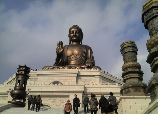Photo, Image & Picture of Jilin Dunhua Zhengjue Temple View