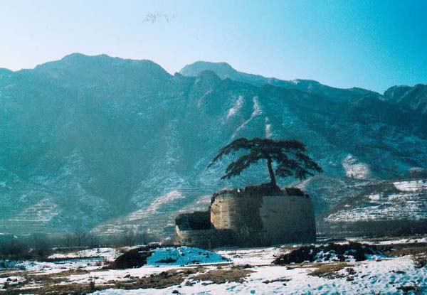 Photo, Image & Picture of Huludao Jiumenkou Great Wall In Winter