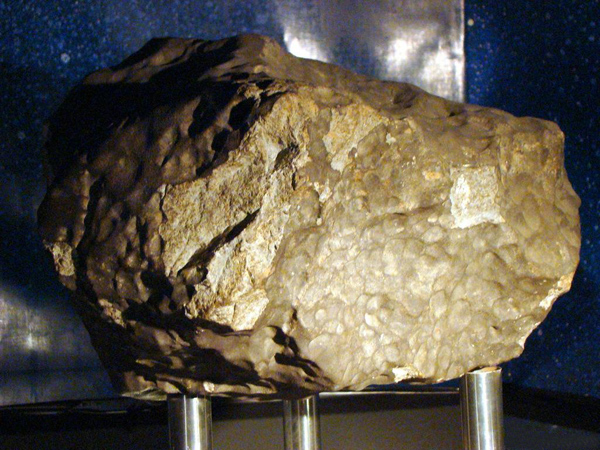Photo, Image & Picture of Big Stone Exhibited in Meteorite Museum