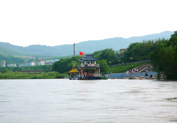 Photo, Image & Picture of The Tumen River Scene