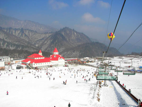 Photos, Images & Pictures of Xiling Snow Mountain, Sichuan China Photo ...